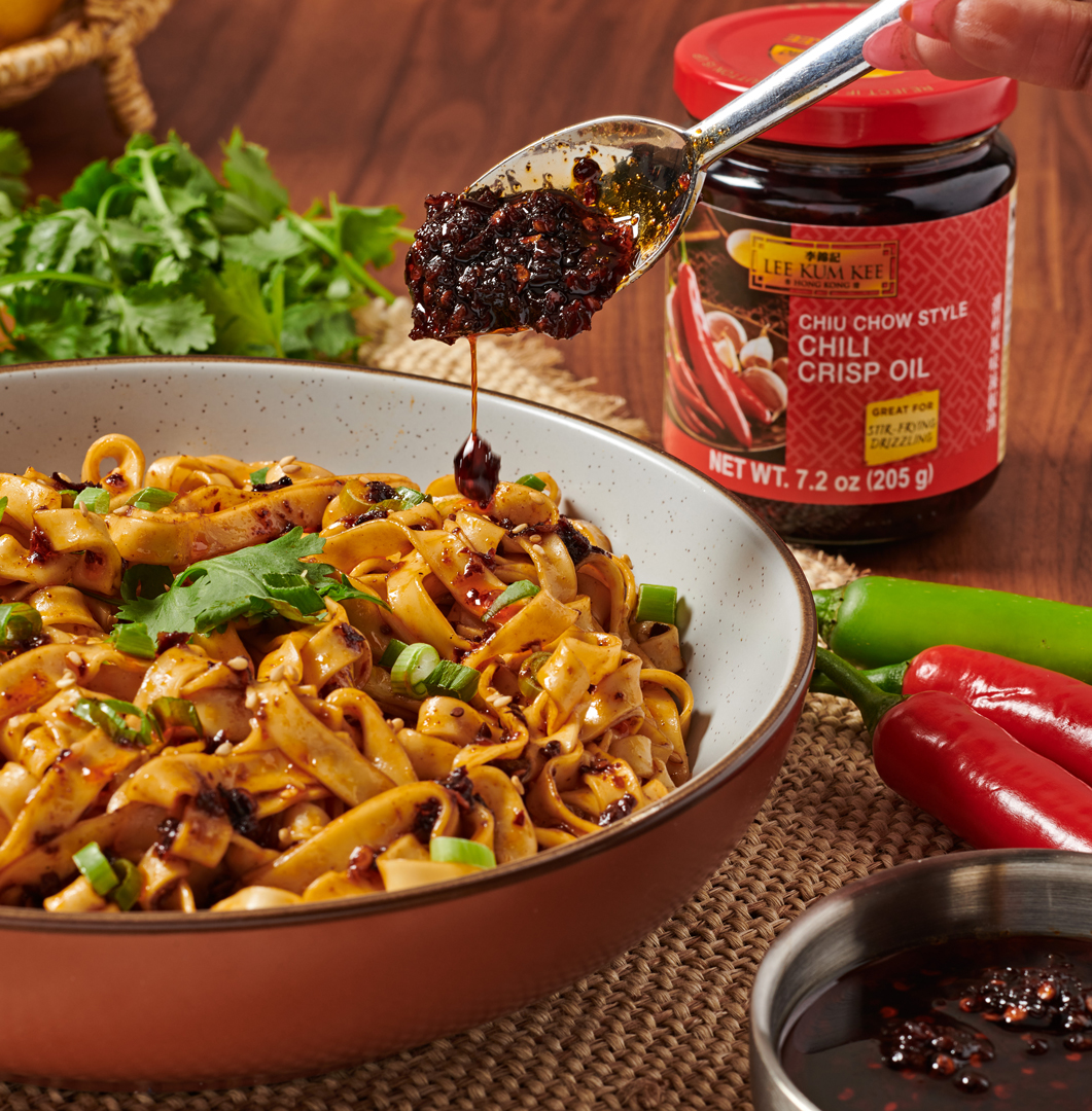 Chili Crisp Oil Garlic Chili Oil Crunch Lee Kum Kee USA